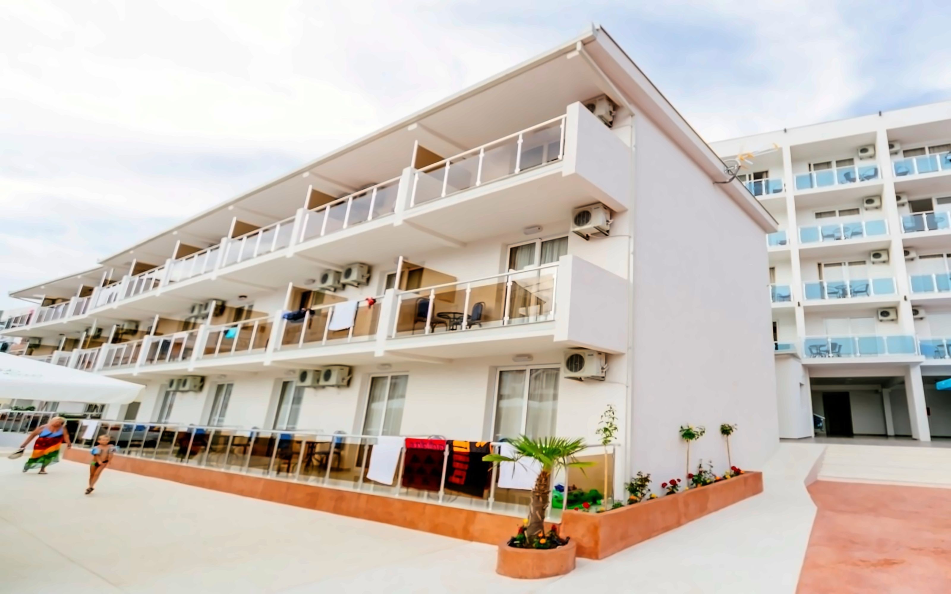 Canj - Robinson Tours